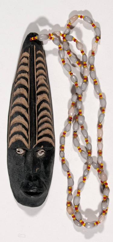 Necklace with Carved Human Face – Works – eMuseum